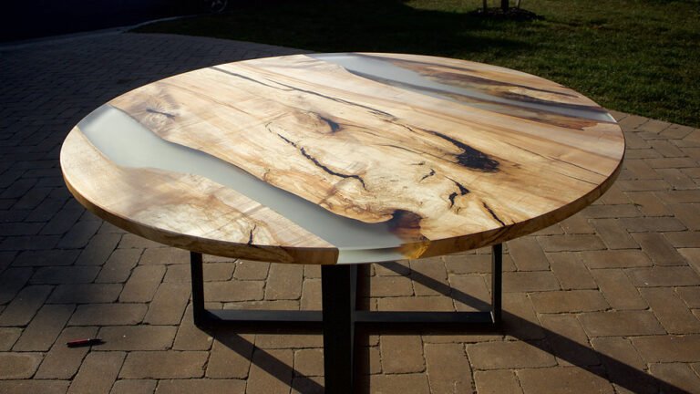 Round River Spalted Hard Maple Double River Table – Woodify Canada