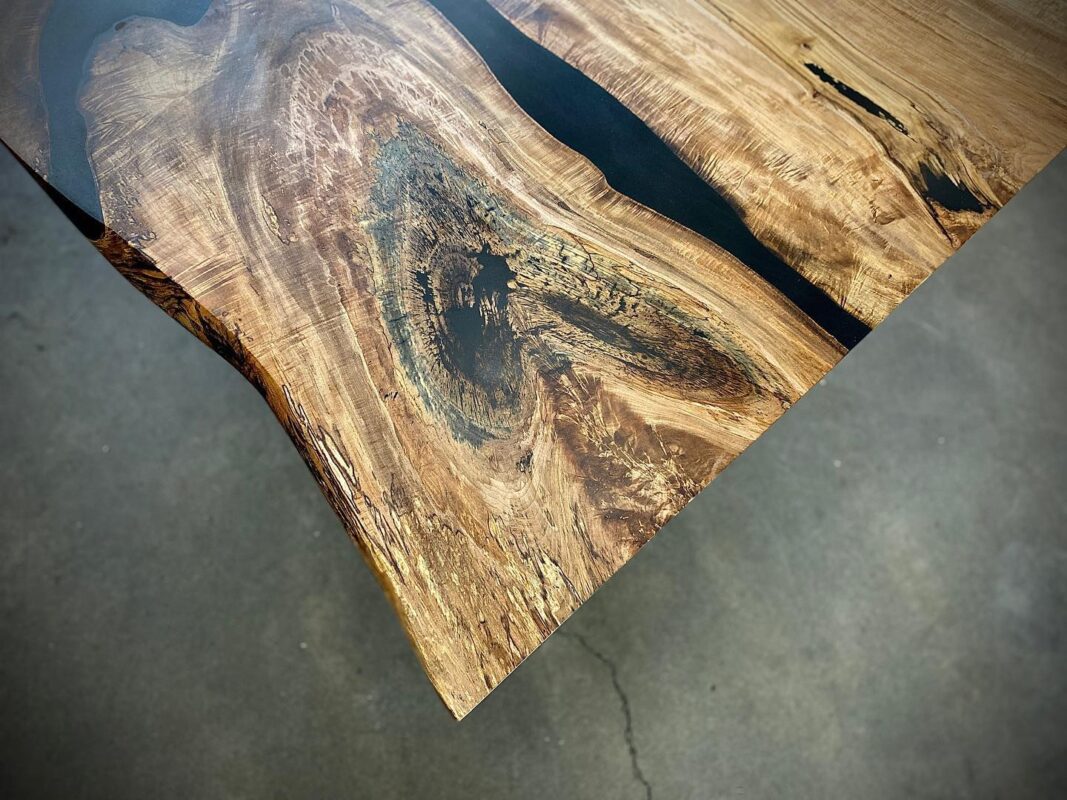 Live edge + epoxy tables - Woodify Canada